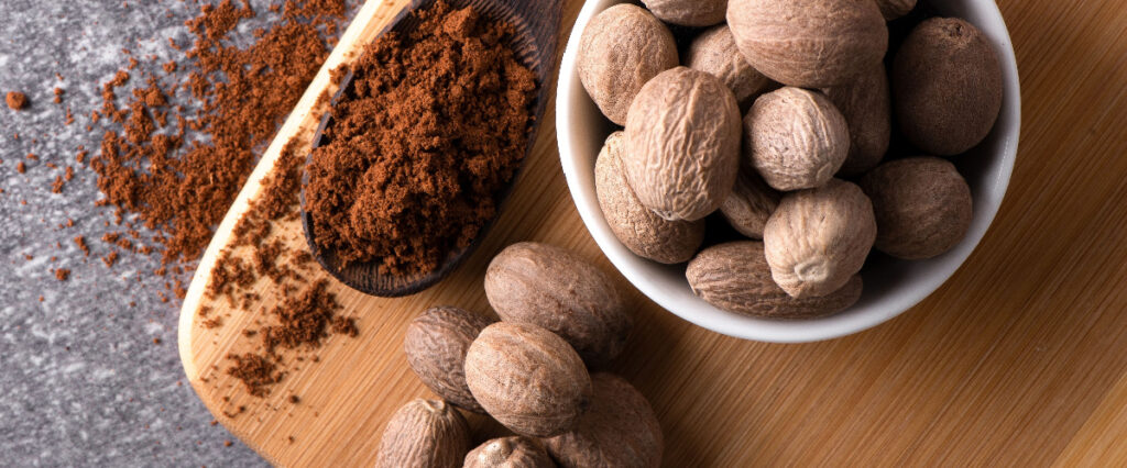 La noce moscata: proprietà e benefici - Santagostino Magazine